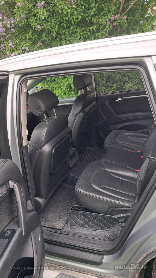 Pelēks Audi Q7 2006 Kohtla-Jerve, ar dzinēja tilpumu 3.00 L un nobraukumu 312 tūkst. km par 5800 €, foto 5 vietnē AUTOMOTO.COM.LV
