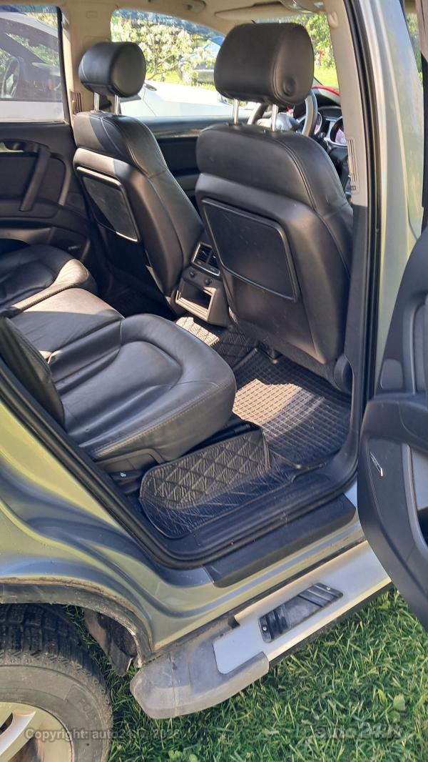 Pelēks Audi Q7 2006 Kohtla-Jerve, ar dzinēja tilpumu 3.00 L un nobraukumu 312 tūkst. km par 5800 €, foto 8 vietnē AUTOMOTO.COM.LV