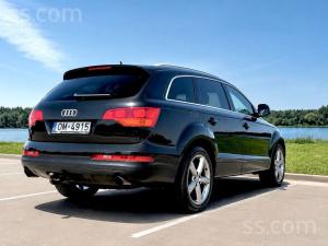 Pelēks Audi Q7 2006 Ogre, ar dzinēja tilpumu 3.00 L un nobraukumu 308 tūkst. km par 5700 €, foto 4 vietnē AUTOMOTO.COM.LV