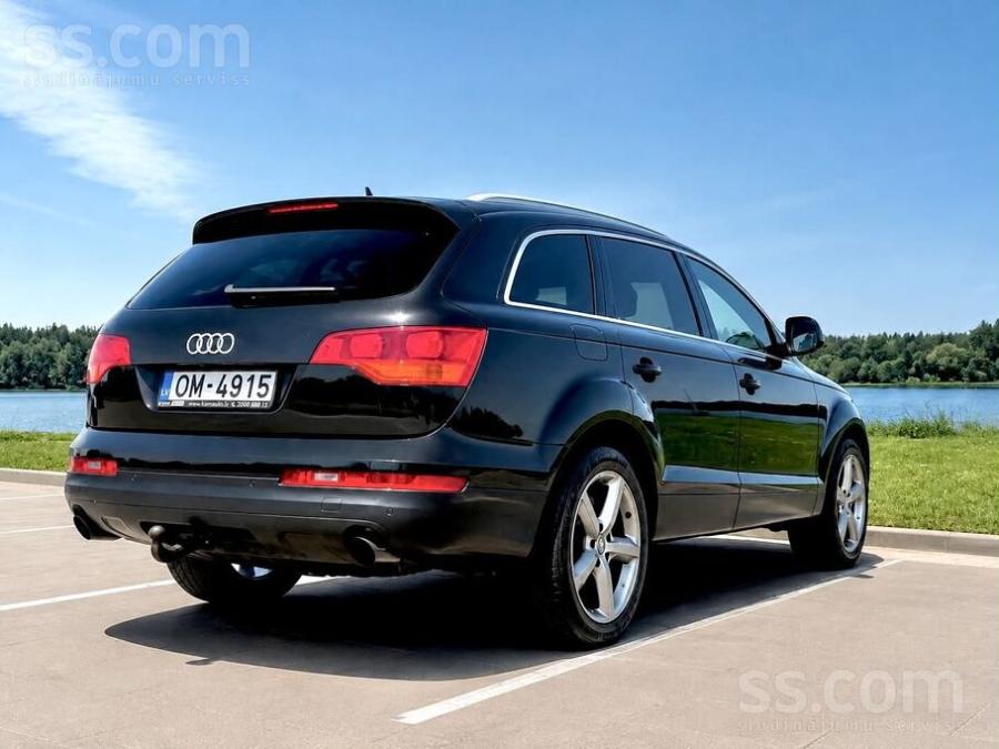Pelēks Audi Q7 2006 Ogre, ar dzinēja tilpumu 3.00 L un nobraukumu 308 tūkst. km par 5700 €, foto 4 vietnē AUTOMOTO.COM.LV