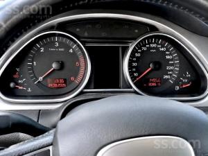 Pelēks Audi Q7 2006 Ogre, ar dzinēja tilpumu 3.00 L un nobraukumu 308 tūkst. km par 5700 €, foto 9 vietnē AUTOMOTO.COM.LV