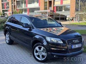 Pelēks Audi Q7 2006 Rīga, ar dzinēja tilpumu 3.00 L un nobraukumu 383 tūkst. km par 5690 €, foto  vietnē AUTOMOTO.COM.LV
