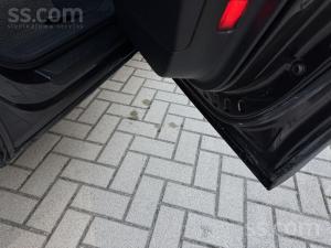 Grey Audi Q7 2006 in Riga, with an engine capacity of 3.00 L and mileage of 383 thousand km for 5690 €, photo 15 on AUTOMOTO.COM.LV