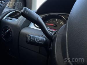Grey Audi Q7 2006 in Riga, with an engine capacity of 3.00 L and mileage of 383 thousand km for 5690 €, photo 32 on AUTOMOTO.COM.LV