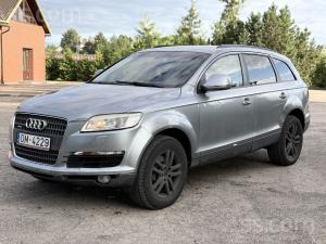 Pelēks Audi Q7 2006 Rēzekne, ar dzinēja tilpumu 3.00 L un nobraukumu 454 tūkst. km par 2950 €, foto  vietnē AUTOMOTO.COM.LV