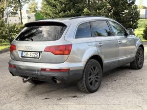 Pelēks Audi Q7 2006 Rēzekne, ar dzinēja tilpumu 3.00 L un nobraukumu 454 tūkst. km par 2950 €, foto 4 vietnē AUTOMOTO.COM.LV