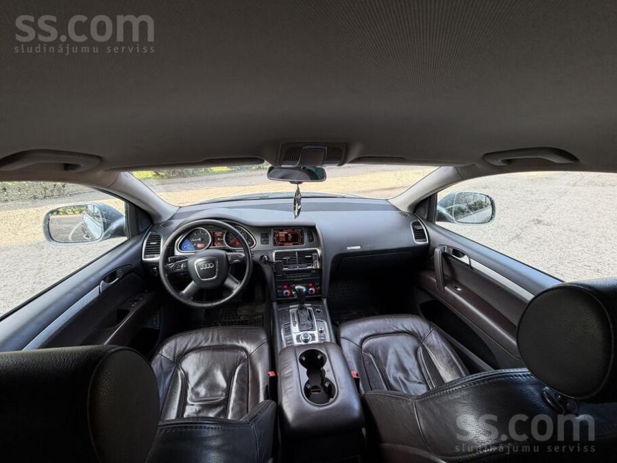 Pelēks Audi Q7 2006 Rēzekne, ar dzinēja tilpumu 3.00 L un nobraukumu 454 tūkst. km par 2950 €, foto 6 vietnē AUTOMOTO.COM.LV