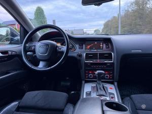 Pelēks Audi Q7 2006 Kauņa, ar dzinēja tilpumu 2.97 L un nobraukumu 320 tūkst. km par 5650 €, foto 12 vietnē AUTOMOTO.COM.LV