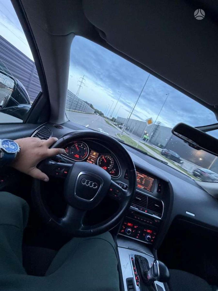 Pelēks Audi Q7 2006 Kauņa, ar dzinēja tilpumu 2.97 L un nobraukumu 320 tūkst. km par 5650 €, foto 29 vietnē AUTOMOTO.COM.LV