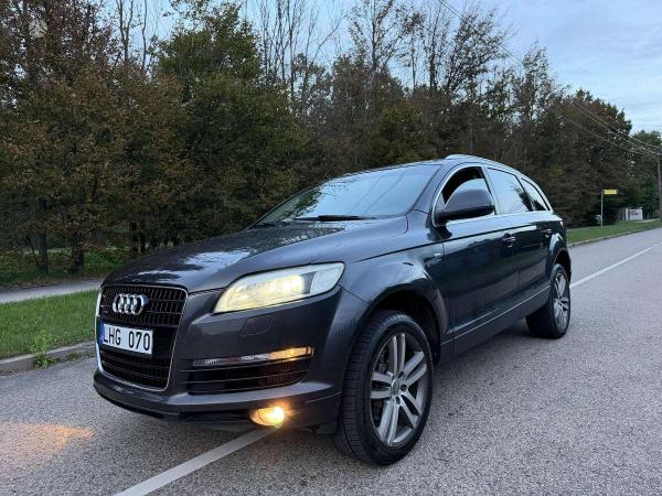 Pelēks Audi Q7 2006 Kauņa, ar dzinēja tilpumu 2.97 L un nobraukumu 320 tūkst. km par 5450 €, foto 1 vietnē AUTOMOTO.COM.LV