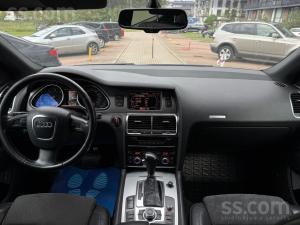 Серый Ауди Ку 7 2006 в Рига, объемом двигателя 3.00 л и пробегом 318 тыс. км за 6390 €, фото 16 на AUTOMOTO.COM.LV