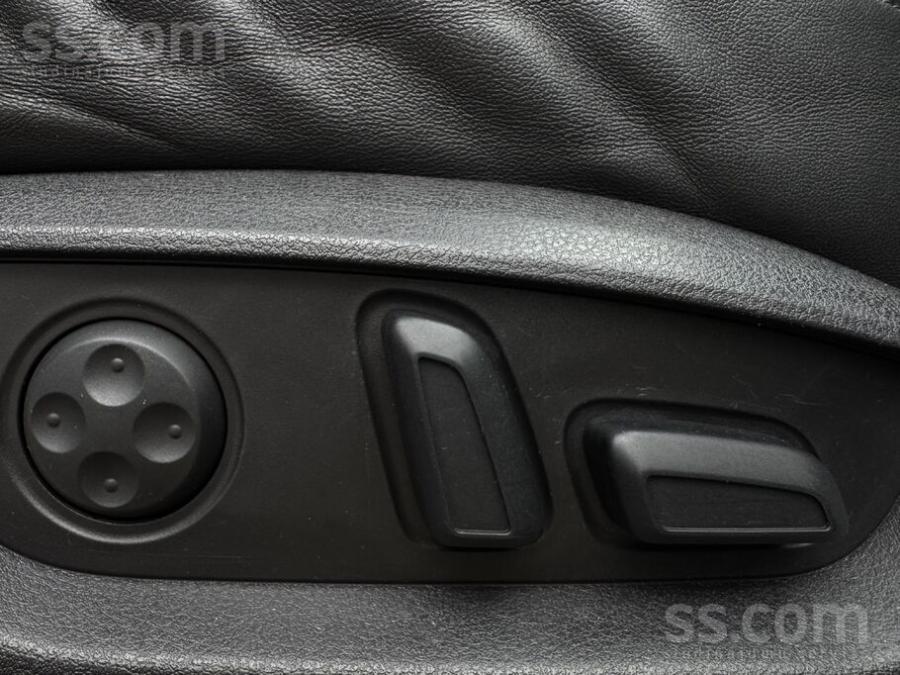 Серый Ауди Ку 7 2006 в Рига, объемом двигателя 3.00 л и пробегом 318 тыс. км за 6390 €, фото 21 на AUTOMOTO.COM.LV
