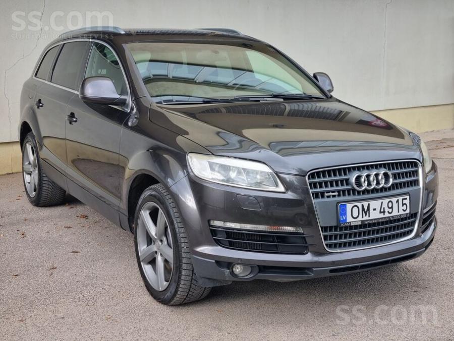 Pelēks Audi Q7 2006 Ogre, ar dzinēja tilpumu 3.00 L un nobraukumu 310 tūkst. km par 5750 €, foto 4 vietnē AUTOMOTO.COM.LV