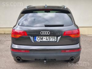 Pelēks Audi Q7 2006 Ogre, ar dzinēja tilpumu 3.00 L un nobraukumu 310 tūkst. km par 5750 €, foto 8 vietnē AUTOMOTO.COM.LV