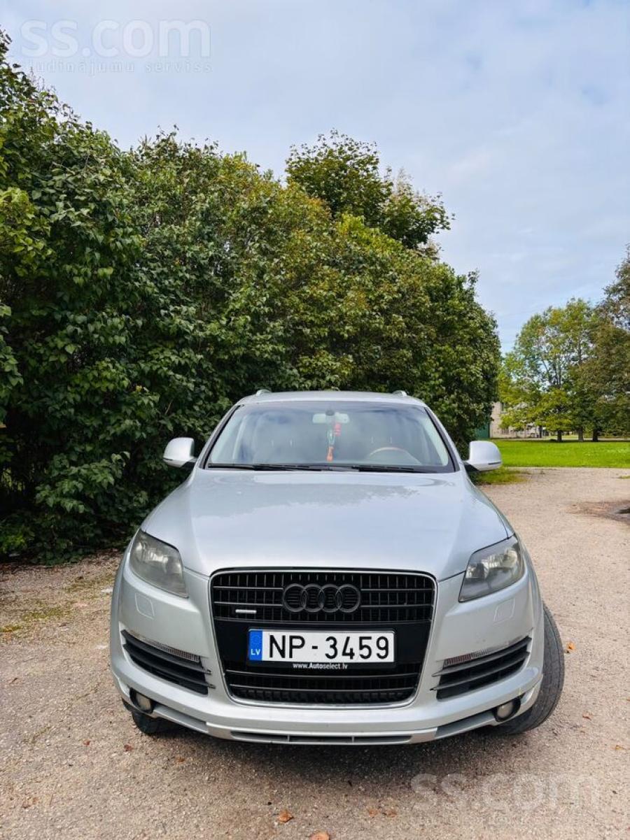 Pelēks Audi Q7 2006 Saldus, ar dzinēja tilpumu 3.00 L un nobraukumu 436 tūkst. km par 4000 €, foto 4 vietnē AUTOMOTO.COM.LV