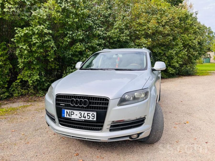 Pelēks Audi Q7 2006 Saldus, ar dzinēja tilpumu 3.00 L un nobraukumu 436 tūkst. km par 4000 €, foto 5 vietnē AUTOMOTO.COM.LV