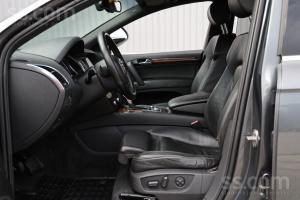 Grey Audi Q7 2006 in Tukums, with an engine capacity of 3.00 L and mileage of 304 thousand km for 6500 €, photo 8 on AUTOMOTO.COM.LV
