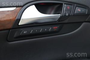 Grey Audi Q7 2006 in Tukums, with an engine capacity of 3.00 L and mileage of 304 thousand km for 6500 €, photo 9 on AUTOMOTO.COM.LV