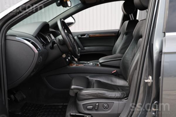 Pelēks Audi Q7 2006 Tukums, ar dzinēja tilpumu 3.00 L un nobraukumu 304 tūkst. km par 6500 €, foto 8 vietnē AUTOMOTO.COM.LV