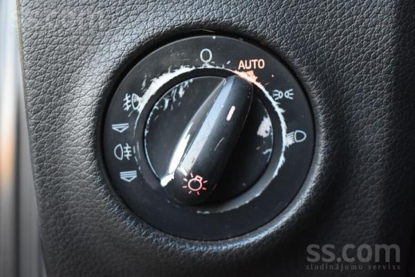 Серый Ауди Ку 7 2007 в Талси, объемом двигателя 3.00 л и пробегом 381 тыс. км за 2900 €, фото 11 на AUTOMOTO.COM.LV