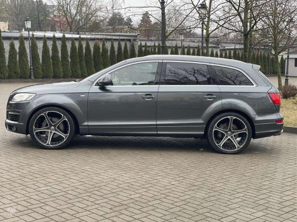 Pelēks Audi Q7 2007 Šauļi, ar dzinēja tilpumu 4.13 L un nobraukumu 359 tūkst. km par 6750 €, foto 3 vietnē AUTOMOTO.COM.LV