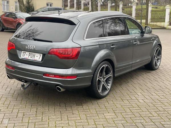 Pelēks Audi Q7 2007 Šauļi, ar dzinēja tilpumu 4.13 L un nobraukumu 359 tūkst. km par 6750 €, foto 6 vietnē AUTOMOTO.COM.LV