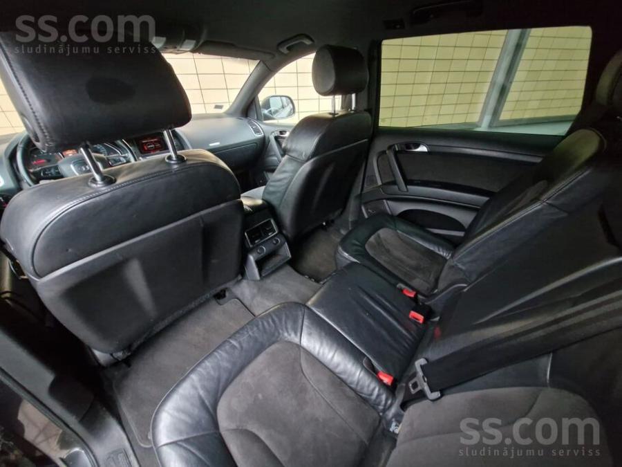 Grey Audi Q7 2007 in Riga, with an engine capacity of 3.00 L and mileage of 0 thousand km for 6900 €, photo 5 on AUTOMOTO.COM.LV