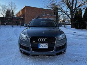 Pelēks Audi Q7 2007 Alīta, ar dzinēja tilpumu 4.20 L un nobraukumu 226 tūkst. km par 5950 €, foto 8 vietnē AUTOMOTO.COM.LV