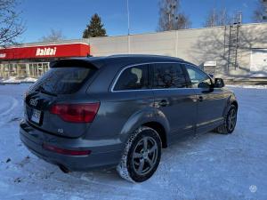 Grey Audi Q7 2007 in Alytus, with an engine capacity of 4.20 L and mileage of 226 thousand km for 5950 €, photo 3 on AUTOMOTO.COM.LV