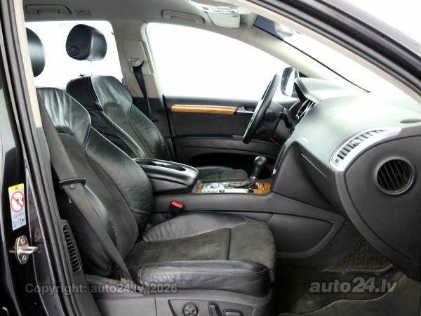 Pelēks Audi Q7 2007 Tallina, ar dzinēja tilpumu 3.00 L un nobraukumu 419 tūkst. km par 3499 €, foto 6 vietnē AUTOMOTO.COM.LV