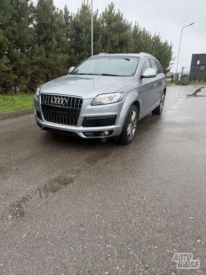 Pelēks Audi Q7 2007 Kauņa, ar dzinēja tilpumu 3.00 L un nobraukumu 350 tūkst. km par 7000 €, foto  vietnē AUTOMOTO.COM.LV