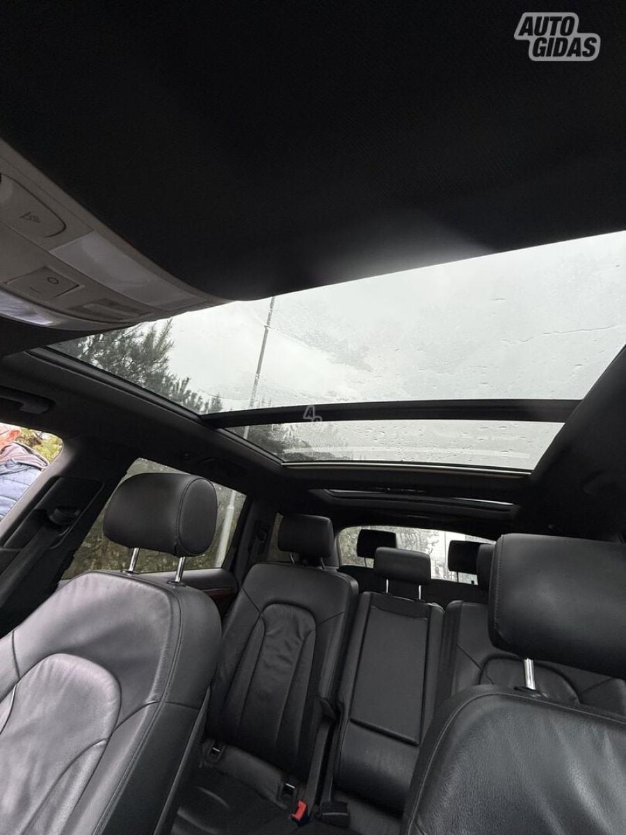 Grey Audi Q7 2007 in Kaunas, with an engine capacity of 3.00 L and mileage of 350 thousand km for 7000 €, photo 14 on AUTOMOTO.COM.LV