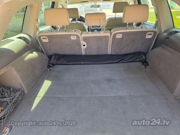 Grey Audi Q7 2007 in Tallinn, with an engine capacity of 3.00 L and mileage of 330 thousand km for 6900 €, photo 9 on AUTOMOTO.COM.LV
