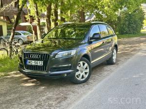 Pelēks Audi Q7 2007 Jelgava, ar dzinēja tilpumu 3.00 L un nobraukumu 347 tūkst. km par 4750 €, foto  vietnē AUTOMOTO.COM.LV