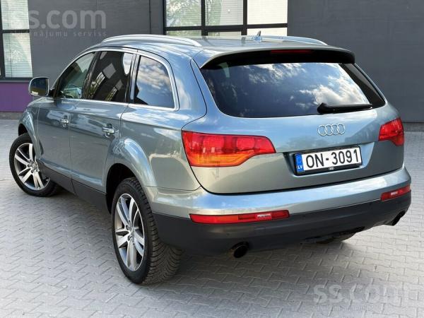 Pelēks Audi Q7 2007 Rīga, ar dzinēja tilpumu 3.00 L un nobraukumu 320 tūkst. km par 6500 €, foto 8 vietnē AUTOMOTO.COM.LV