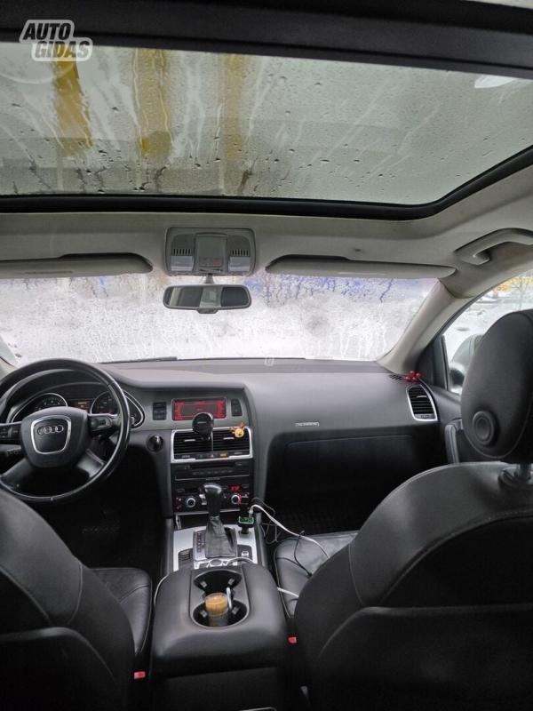 Pelēks Audi Q7 2007 Klaipėda, ar dzinēja tilpumu 3.60 L un nobraukumu 277 tūkst. km par 4400 €, foto 6 vietnē AUTOMOTO.COM.LV