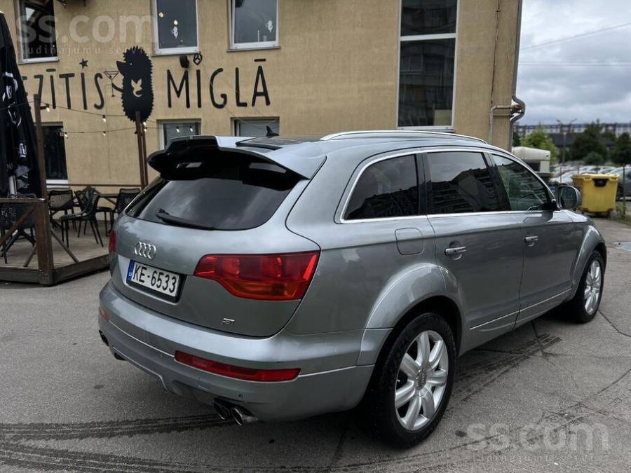 Серый Ауди Ку 7 2007 в Рига, объемом двигателя 3.00 л и пробегом 396 тыс. км за 7450 €, фото 5 на AUTOMOTO.COM.LV