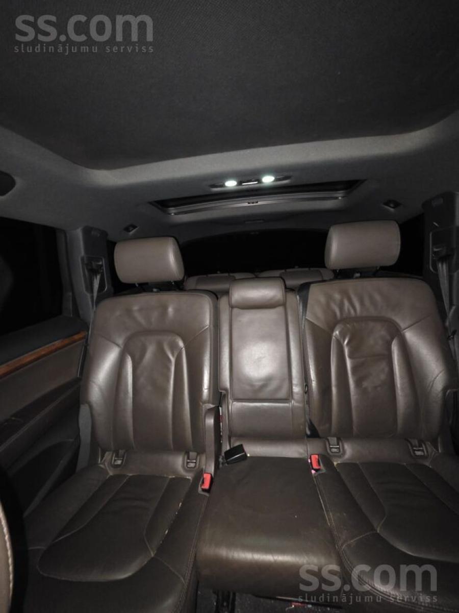 Pelēks Audi Q7 2007 Rīga, ar dzinēja tilpumu 4.20 L un nobraukumu 0 tūkst. km par 3000 €, foto 8 vietnē AUTOMOTO.COM.LV