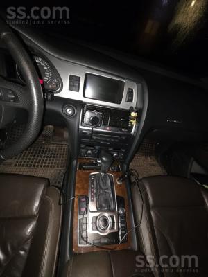Pelēks Audi Q7 2007 Rīga, ar dzinēja tilpumu 4.20 L un nobraukumu 0 tūkst. km par 3000 €, foto 10 vietnē AUTOMOTO.COM.LV