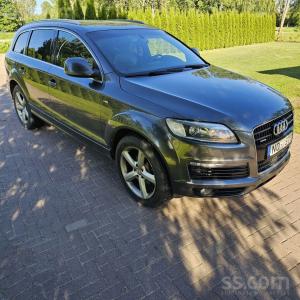 Pelēks Audi Q7 2007 Cēsis, ar dzinēja tilpumu 4.20 L un nobraukumu 282 tūkst. km par 5000 €, foto 4 vietnē AUTOMOTO.COM.LV