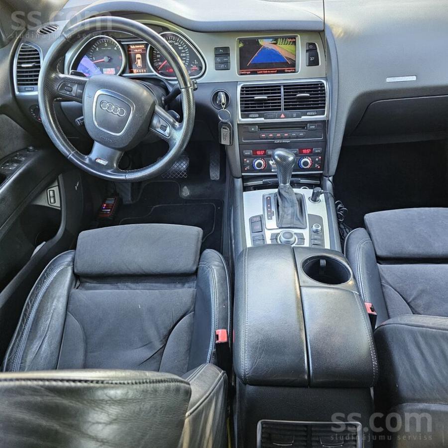 Pelēks Audi Q7 2007 Cēsis, ar dzinēja tilpumu 4.20 L un nobraukumu 282 tūkst. km par 5000 €, foto 9 vietnē AUTOMOTO.COM.LV