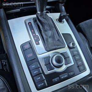 Pelēks Audi Q7 2007 Cēsis, ar dzinēja tilpumu 4.20 L un nobraukumu 282 tūkst. km par 5000 €, foto 14 vietnē AUTOMOTO.COM.LV