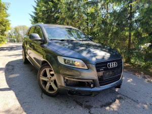 Grey Audi Q7 2007 in Utena, with an engine capacity of 2.97 L and mileage of 409 thousand km for 2750 €, photo 3 on AUTOMOTO.COM.LV