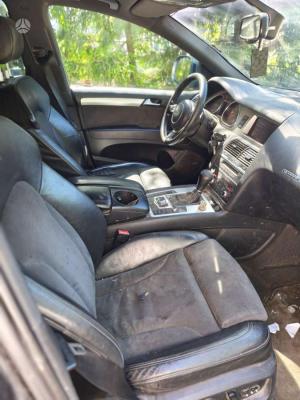 Grey Audi Q7 2007 in Utena, with an engine capacity of 2.97 L and mileage of 409 thousand km for 2750 €, photo 9 on AUTOMOTO.COM.LV