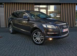 Grey Audi Q7 2007 in Riga, with an engine capacity of 3.00 L and mileage of 220 thousand km for 7490 €, photo 7 on AUTOMOTO.COM.LV