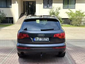 Grey Audi Q7 2007 in Riga, with an engine capacity of 3.00 L and mileage of 380 thousand km for 4490 €, photo 8 on AUTOMOTO.COM.LV
