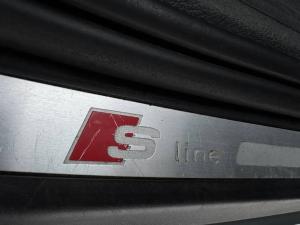 Grey Audi Q7 2007 in Riga, with an engine capacity of 3.00 L and mileage of 293 thousand km for 5990 €, photo 17 on AUTOMOTO.COM.LV