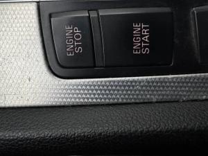 Grey Audi Q7 2007 in Riga, with an engine capacity of 3.00 L and mileage of 293 thousand km for 5990 €, photo 26 on AUTOMOTO.COM.LV