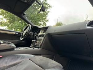Grey Audi Q7 2007 in Riga, with an engine capacity of 3.00 L and mileage of 374 thousand km for 7990 €, photo 10 on AUTOMOTO.COM.LV