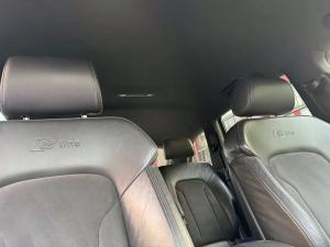 Grey Audi Q7 2007 in Riga, with an engine capacity of 3.00 L and mileage of 374 thousand km for 7990 €, photo 12 on AUTOMOTO.COM.LV